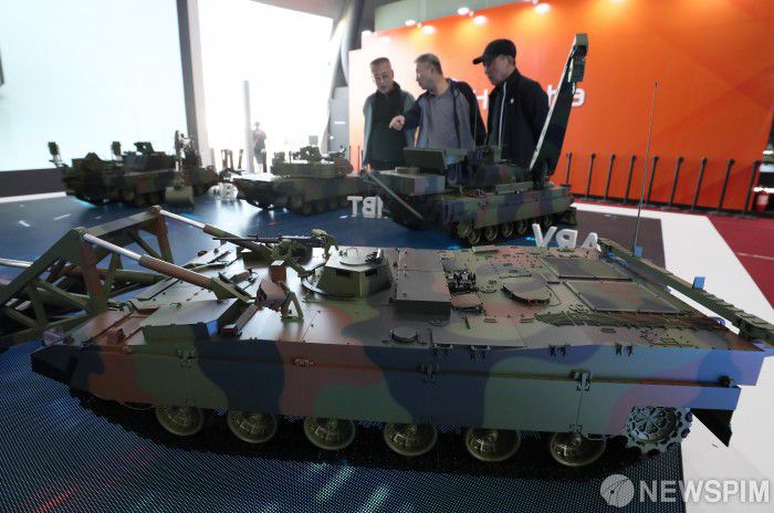 '세계가 반한 K-방산'...서울 ADEX 2023 [뉴스핌 줌인] : zum 뉴스