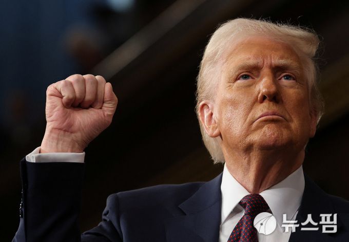 한국 관세, 미국의 4배? FTA 쏙 뺀 트럼프식 계산법 : zum 뉴스