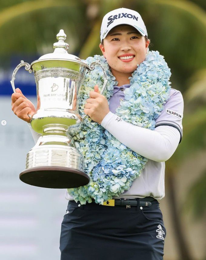 [LPGA] '거물 루키' 다케다, 압도적 우승... 日선수 5명이 톱10 : ZUM 뉴스