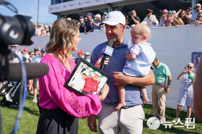 [PGA] 셰플러, 72홀 최소타 타이기록…더CJ컵서 시즌 첫 승 신고 : ZUM 뉴스