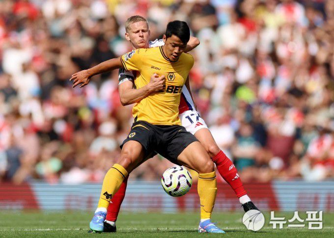 [EPL] '황희찬 9분' 울버햄프턴, 팰리스에 역전패... 3연패 수렁 : ZUM 뉴스