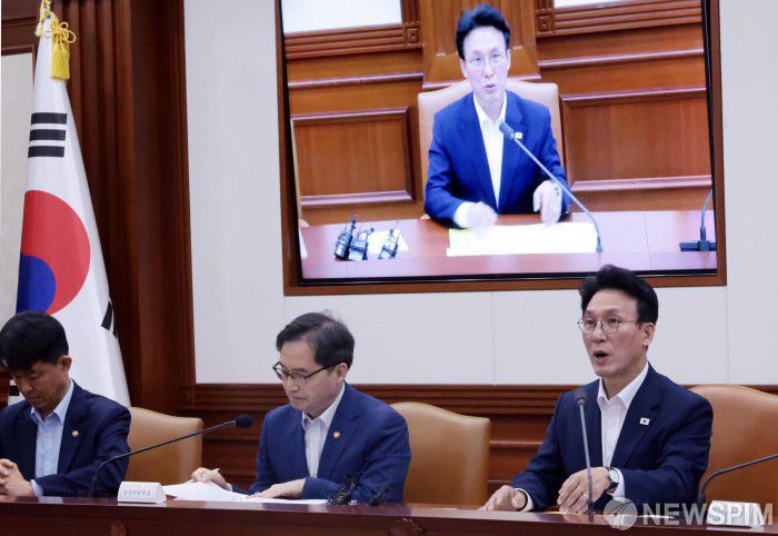 김민석 총리 "한류의 중심지 경주에서 'K-APEC' 역사 만들자" : zum 뉴스