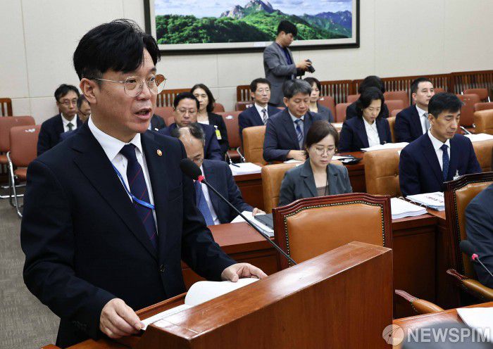 [2025 국감] SPC 겨냥…노동부 "중대재해 반복 기업 매출정보 공시 검토" : zum 뉴스