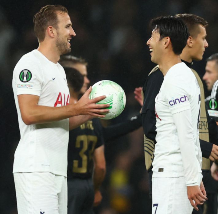 UECL에서 모처럼 웃은 토트넘, 다음 관문은 EPL 3연패 탈출 : zum 뉴스