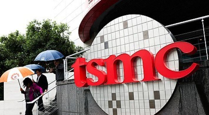 '반도체 관세' 예고속 TSMC, 천억불 대미 투자 내놨다 : ZUM 뉴스