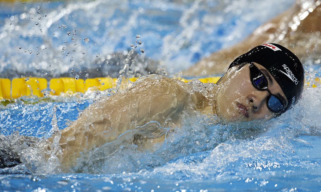 “순조롭다 순조로워…” 한국 수영 간판 황선우, 자유형 200m 예선에서 전체 8위로 준결승 진출…세계선수권 4연속 포디움 설까 : zum 뉴스