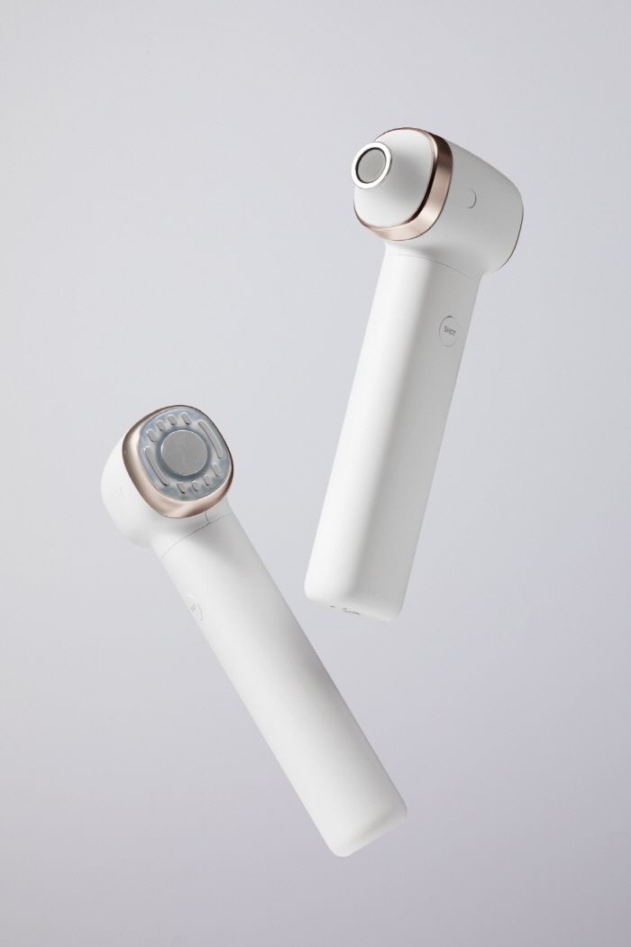 한국비엔씨, 프리미엄 홈 뷰티 브랜드 ‘아이스트 루체니아(LUCENIA)’ 론칭 : ZUM 뉴스