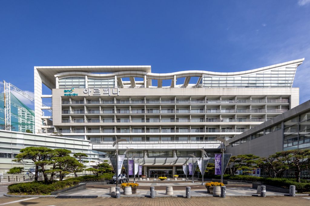 부산도시공사 아르피나, 뮤지엄 원과 MOU 체결 : zum 뉴스