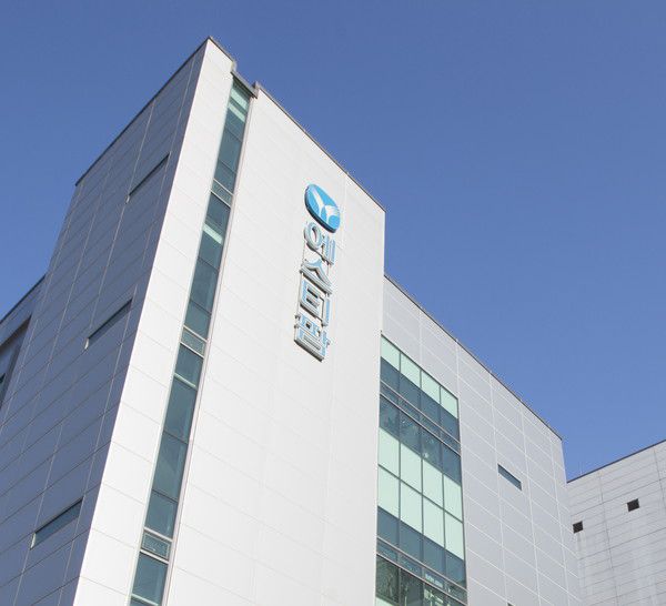 [K바이오] 글로벌 CDMO 따라잡는 '에스티팜·삼성바이오' ③ : zum 뉴스