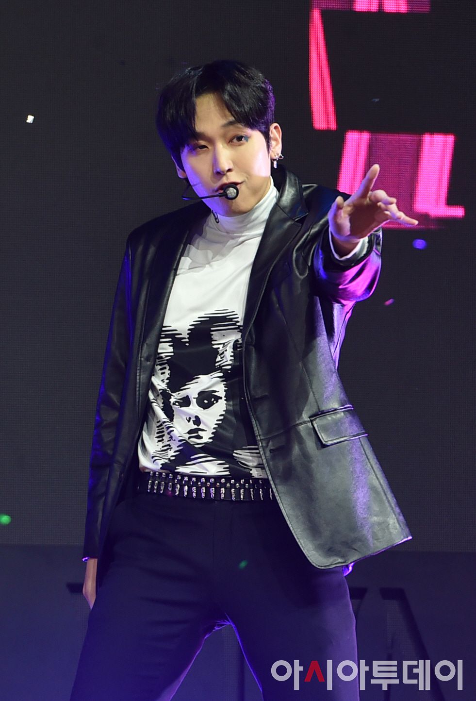 [포토] SF9 인성, 치명적인 매력 : zum 뉴스