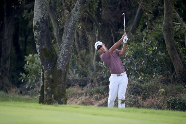 최진호 제주서 부활 샷, KPGA 5년 만에 통산 8승 신고 : zum 뉴스