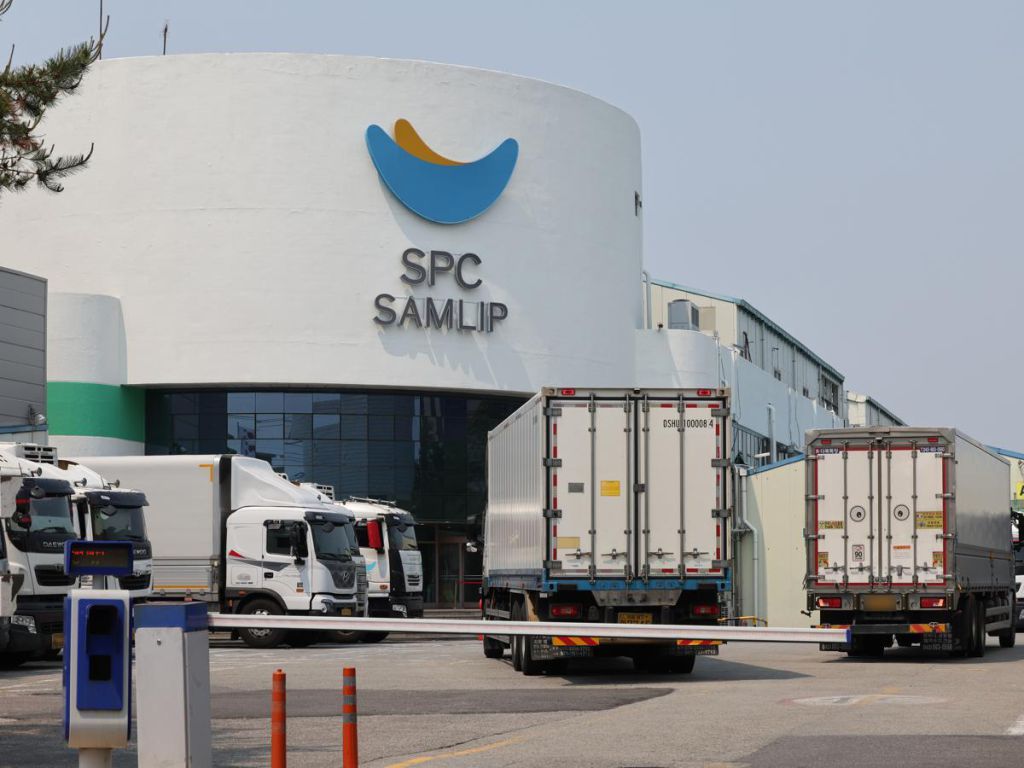 ‘노동자 사망사고’ SPC삼립 “크보빵 생산 중단…안전 강화할 것” : ZUM 뉴스