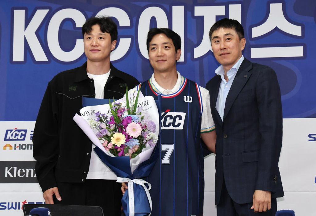 허훈 “우승반지 끼고 싶어, 형 뛰는 KCC로 옮겼어요” : ZUM 뉴스