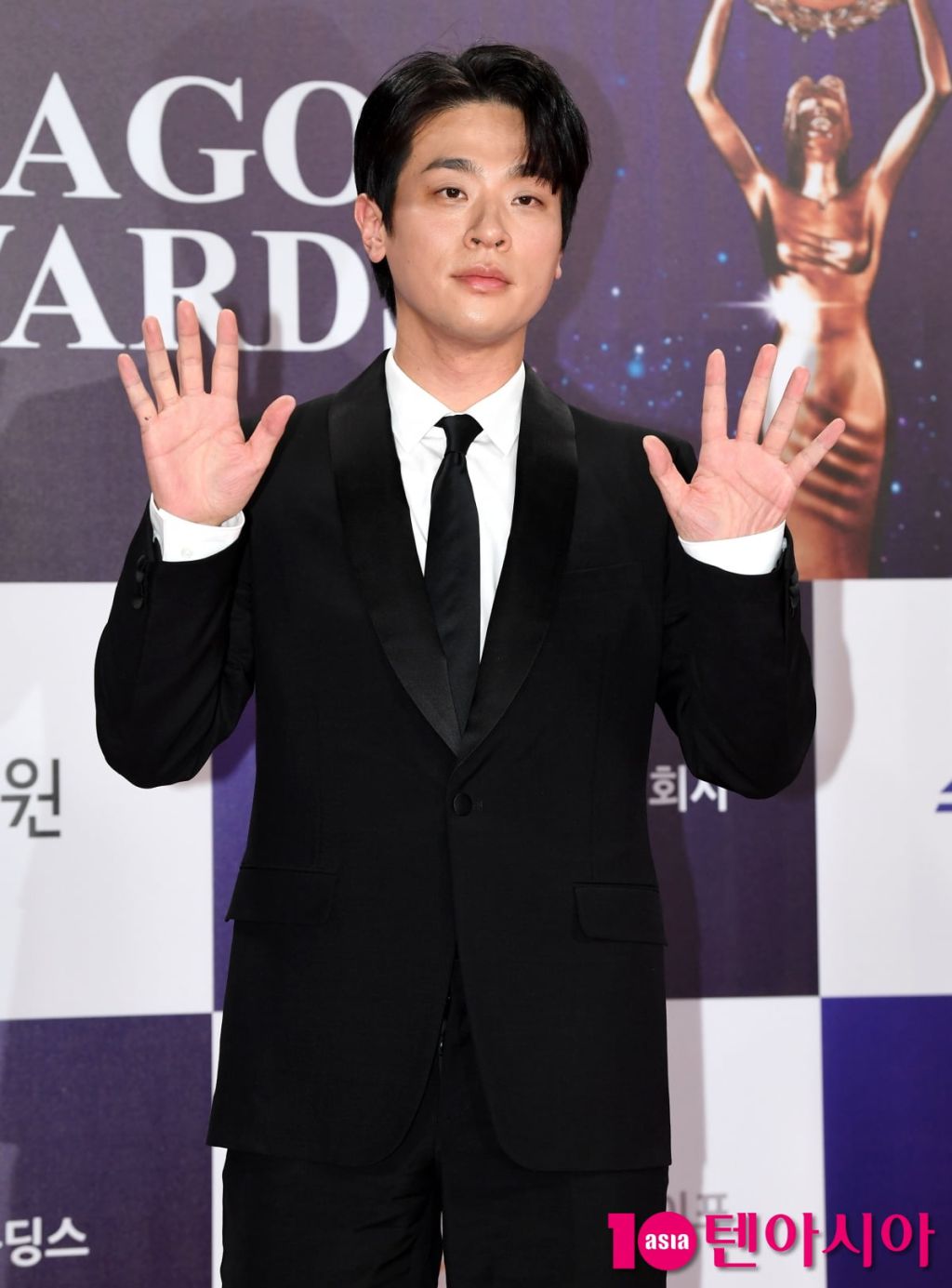 '화사와 멜로 눈빛' 박정민, ♥핑크빛 연애 권유받아…15kg도 빠졌는데 결실 맺나('편스토랑') : zum 뉴스