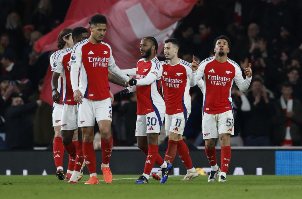 겸손해진 맨시티, EPL 아스널 원정서 1-5 대패…다음 시즌 챔스도 ‘위태’ : zum 뉴스