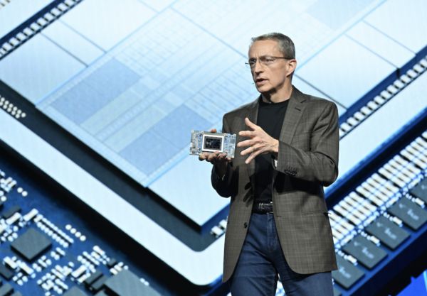 인텔 전 CEO, "TSMC 1000억달러 투자?…美 반도체 산업 회복 도움 안돼" : ZUM 뉴스