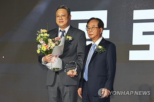 KBL 시상식 공로상에 CJ ENM : ZUM 뉴스