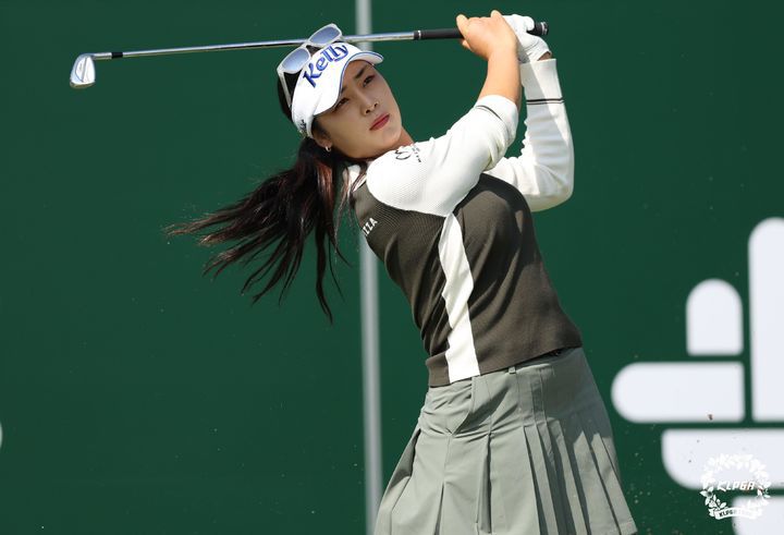 윤이나·김세영, LPGA 포드 챔피언십 2R 공동 6위…우승권 추격 : ZUM 뉴스