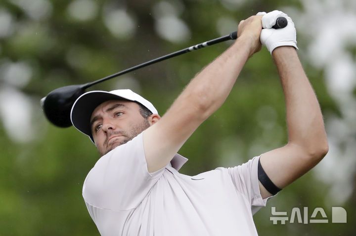 세계 1위 셰플러, PGA 휴스턴 오픈 2R 단독 선두…임성재는 공동 45위 : ZUM 뉴스