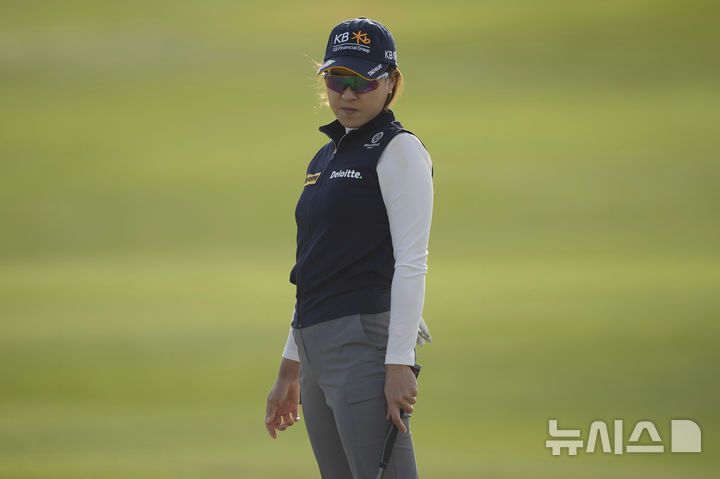 전인지·이정은·신지은, LPGA LA 챔피언십 첫날 공동 4위 : ZUM 뉴스