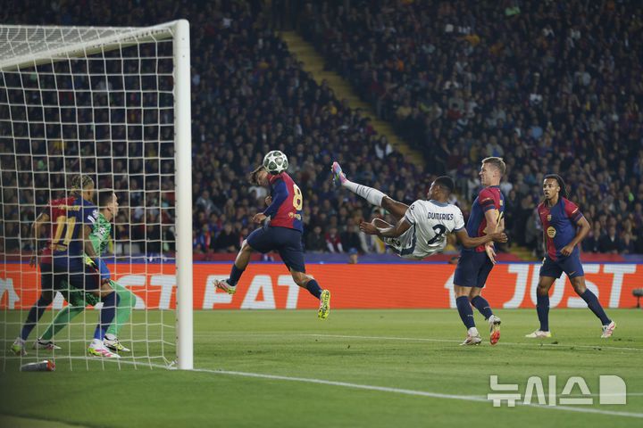 바르셀로나, 인터 밀란과 UCL 4강 1차전서 3-3 무승부 : zum 뉴스