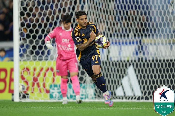 울산 에릭, K리그1 15R MVP…K리그2는 인천 무고사 : ZUM 뉴스