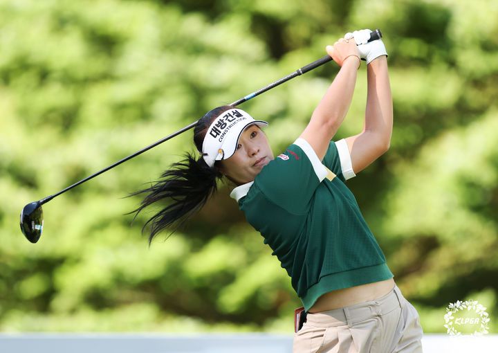 대방건설, 이정은6 KLPGA 정규투어 출전…인터뷰 공식 유튜브 채널에 공개 : zum 뉴스