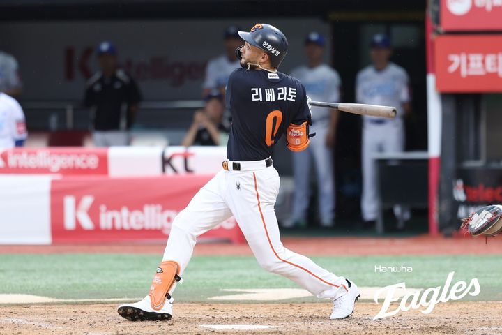 한화, KT에 6-5 강우 콜드승 거두고 8연승…'홈런 3방' 두산, SSG 제압(종합) : zum 뉴스