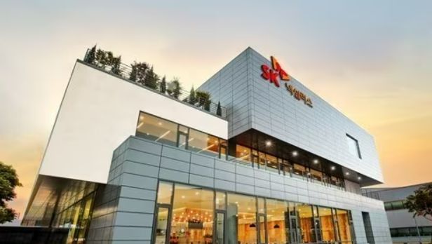 SKC, 3100억원 규모 교환사채 발행…재무 건전성 강화 목적 : ZUM 뉴스