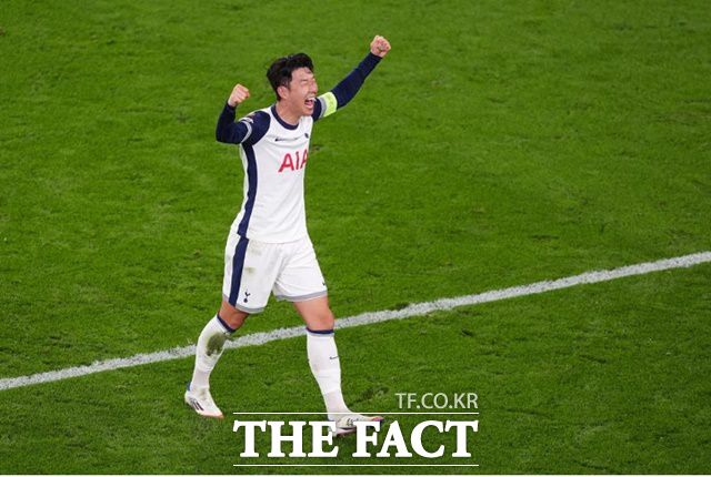 손흥민 드디어 UEL 우승, '15년 무관 한' 풀고 '감격 눈물'...토트넘 1-0 맨유 : zum 뉴스