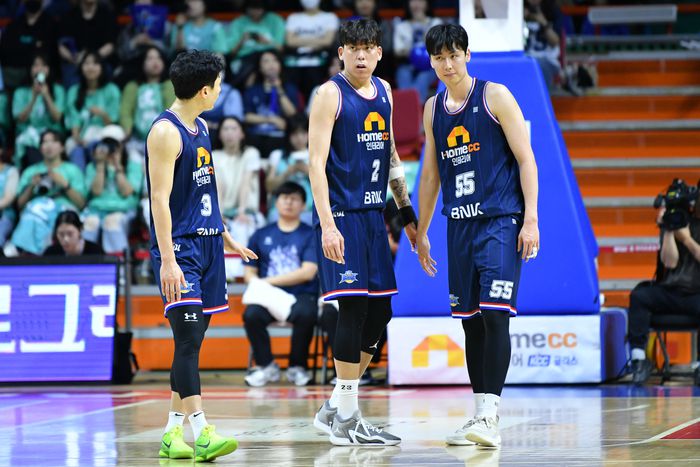 KCC 태백 체력훈련, 최준용 송교창 안 보이는 이유 [SS현장] : ZUM 뉴스