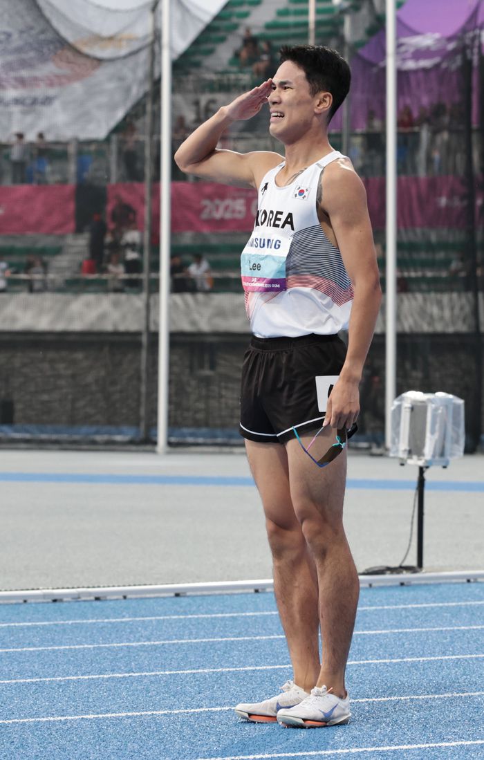 이재웅, 亞육상선수권 한국 1호 메달 신고!…남자 1500m 준우승 : zum 뉴스