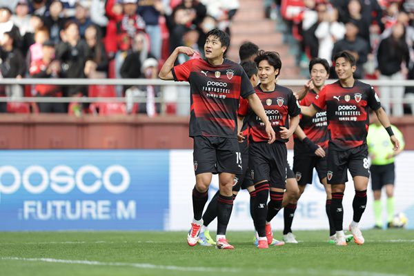 '멀티골' 포항 이호재, K리그1 2025 13라운드 MVP…K리그2는 인천 제르소 : ZUM 뉴스