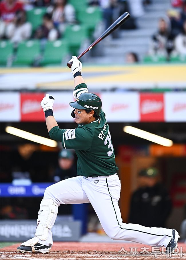 '한유섬 끝내기' SSG, LG 꺾고 연패 탈출 : ZUM 뉴스