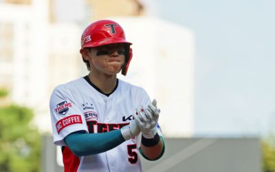 KIA 김도영, KBO 최연소 ‘3할-30홈런-30도루-100타점-100득점’ : ZUM 뉴스