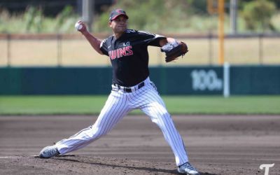 ‘MLB 통산 20승’ LG 치리노스, KIA 상대로 2이닝 완벽투…“팀 수비 뛰어나 자신감” : ZUM 뉴스