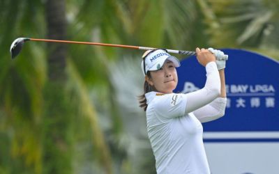 진격의 김아림, 시즌 두 번째 우승 향한 가벼운 발걸음…LPGA 투어 블루베이서 공동 1위 : ZUM 뉴스