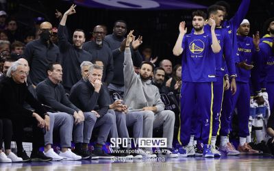 커리·위긴스·그린 다 빠졌다…GSW 3연패 '원정 2승 14패' : ZUM 뉴스