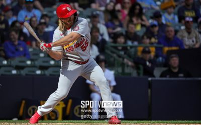 KBO 10경기 뛰고 퇴출→MLB 타구 속도 상위 2%… 이런 기막힌 반전이 : ZUM 뉴스