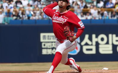 세상에 이런 일이… SSG 더거 KBO 역대 세 번째 14실점 불명예, 삼성 패트릭 이후 처음 : ZUM 뉴스