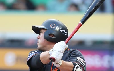 ‘안치홍 연장 천금 결승타+류현진 호투’ 한화 위닝시리즈 확정, SSG 6연패 수렁 [인천 게임노트] : ZUM 뉴스