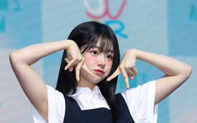 [포토S] QWER 쵸단, 인형 같은 비주얼 : ZUM 뉴스