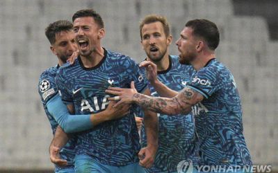 '손흥민 부상 아웃' 토트넘, 2-1 역전승...D조 1위로 UCL 16강 行 [토트넘-마르세유] : ZUM 뉴스