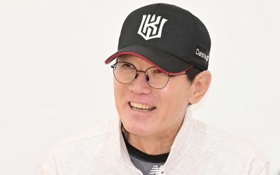 이강철 "잘 풀리면 쿠에바스 삼성전 활용 가능" 벌써 PO 내다보나→'LG 킬러' 벤자민 3차전 선발 확정 [준PO2] : ZUM 뉴스