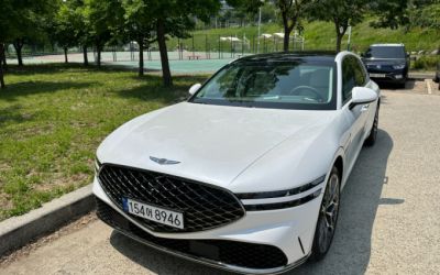 강남 사로잡은 이유 알겠네…제네시스 G90 타보니 "집보다 안락"[차알못시승기] : ZUM 뉴스