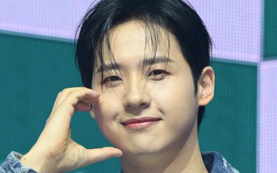 B1A4 신우, 미소에 심쿵! [SE★포토] : ZUM 뉴스