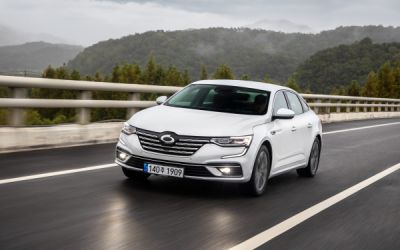 "우아한 스마트카"...2022년형으로 The스마트해진 르노삼성 SM6 : ZUM 뉴스