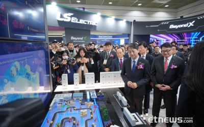 전기산업 최대 전시회 'ELECS KOREA' 개막 : ZUM 뉴스