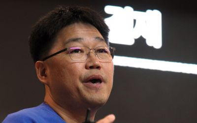 국방부도 쓰는 협업 솔루션 'NHN두레이'...AI 도입해 회의 정리도 '딸깍' : ZUM 뉴스