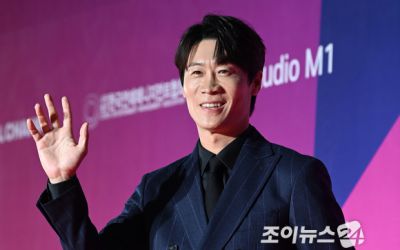 [27th BIFF] '몸값' 진선규, 속옷만 입고 노출 연기 "일부러 몸 만들어" : ZUM 뉴스